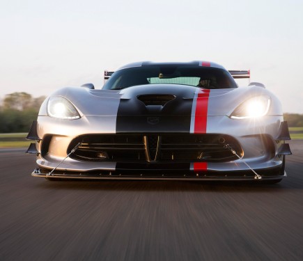 Dodge Viper ACR: the track-focused V10 muscle car: 645hp